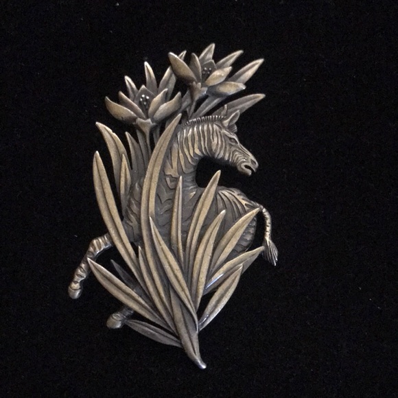 Jonette Jewelry | Jewelry | Vintage Jj Jonette Silver Tone Zebra In ...